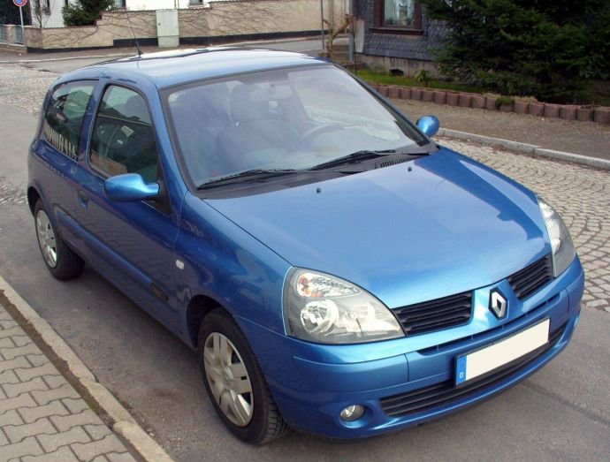 Renault Clio II (Phase III, 2003) 3-door 1.6 16V (107 Hp)